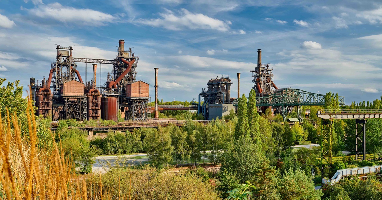 What Are the Ways to Make Factories Eco-friendly? | SOLUM