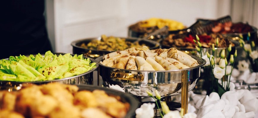 How to Make Buffets a Better Dining Experience | Solum Blog